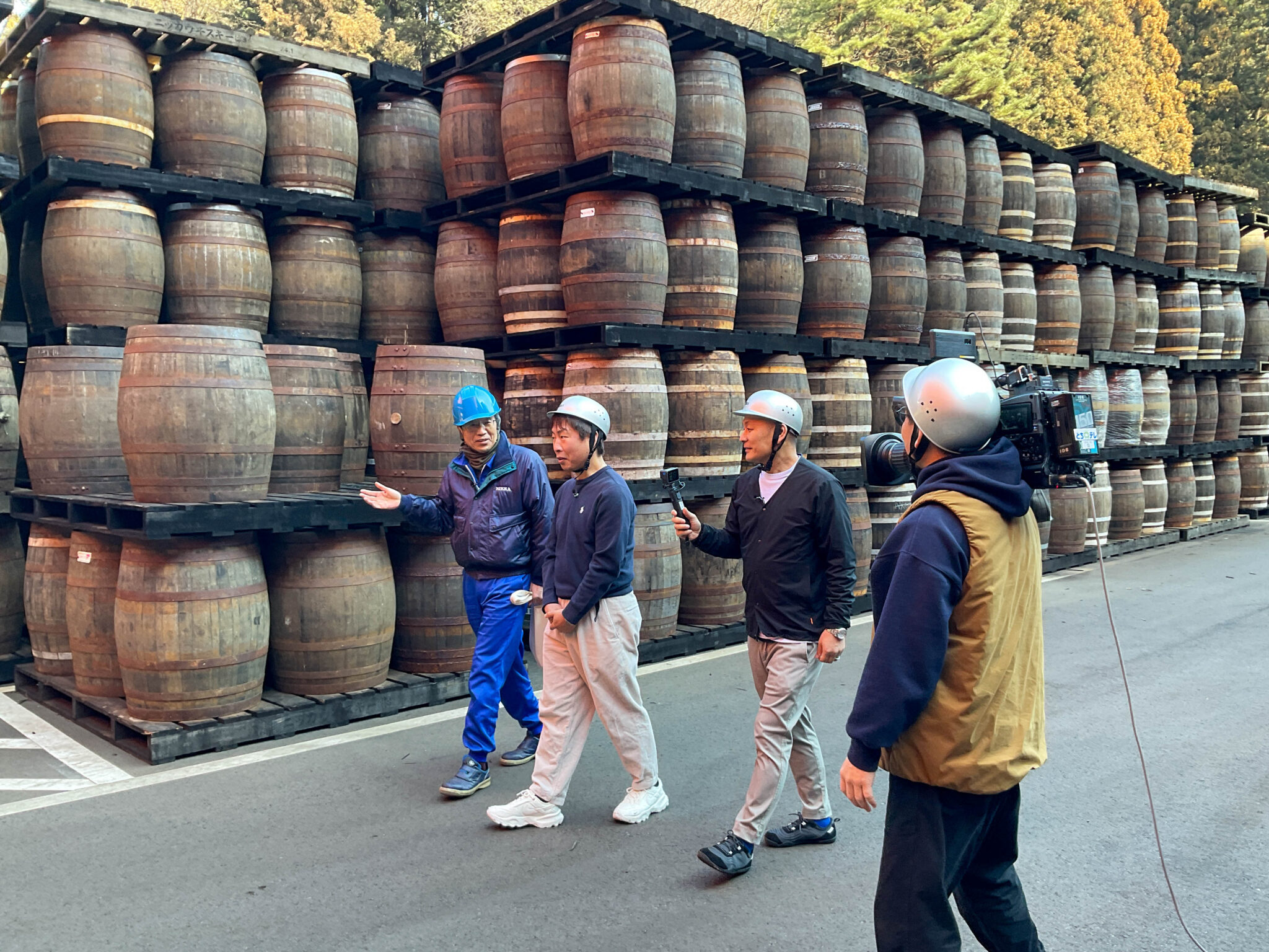 ウイスキー（Whisky）とは？初心者でもわかる種類・製法・楽しみ方 – Barrel Mastered